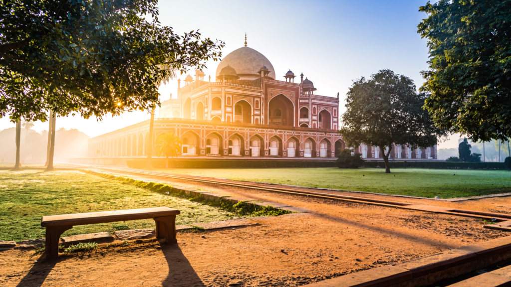 10 Indian monuments to remain open all day