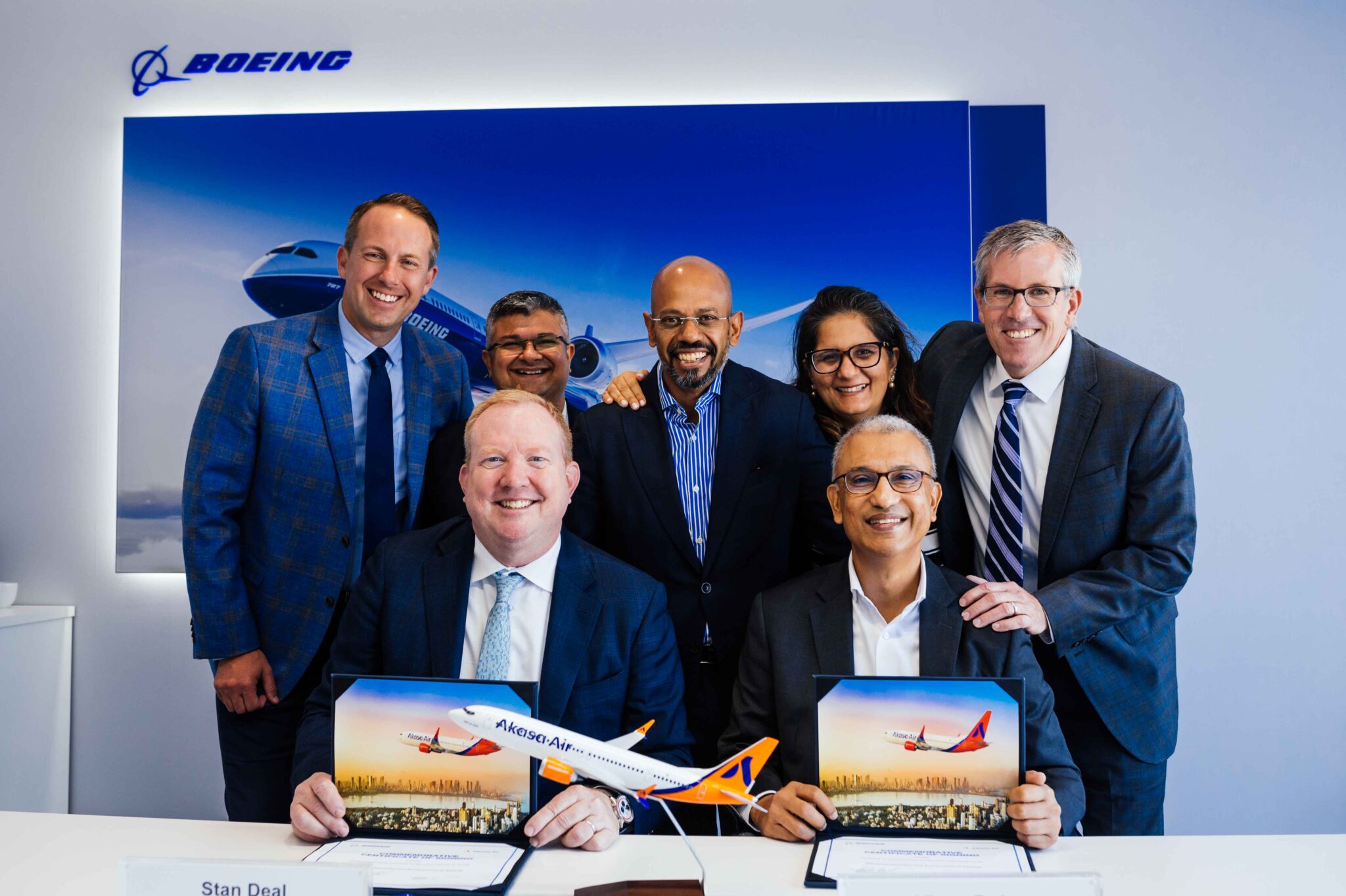 Akasa Air adds four aircraft to its original order book of 72 Boeing ...